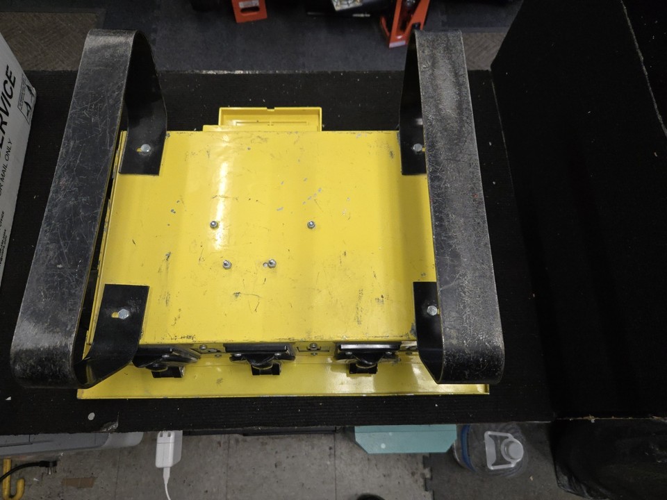 Southwire 50A 125/250V Temporary Power Distribution Box X-Treme Box 6 ...