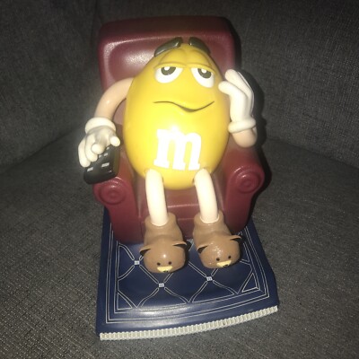 M&M's Candy Dispenser Recliner Chair with Yellow Peanut Character (1999 ...