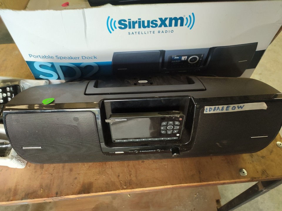 SiriusXM SXSD2 Portable Speaker Dock Audio System + Onyx EZ Sirius ...