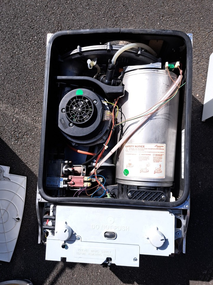 Worcester Bosch Greenstar 18Ri Heat Only. | eBay UK