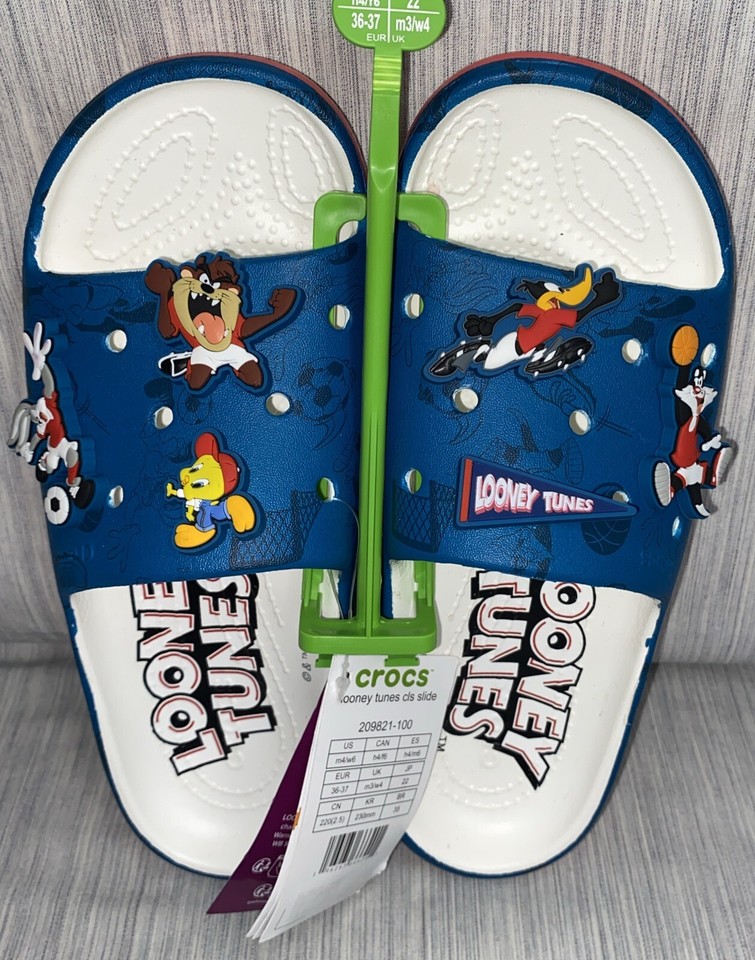 Crocs Looney Tunes Sports Classic Slides M4 W6 | eBay