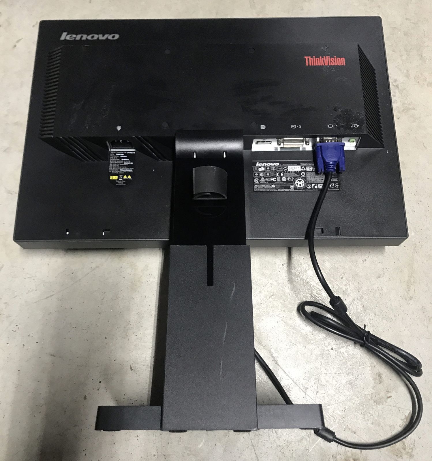 Lenovo Lt1952pwd Widescreen 19" LED Monitor VGA DVI DP 03x7911 Lt1952p ...