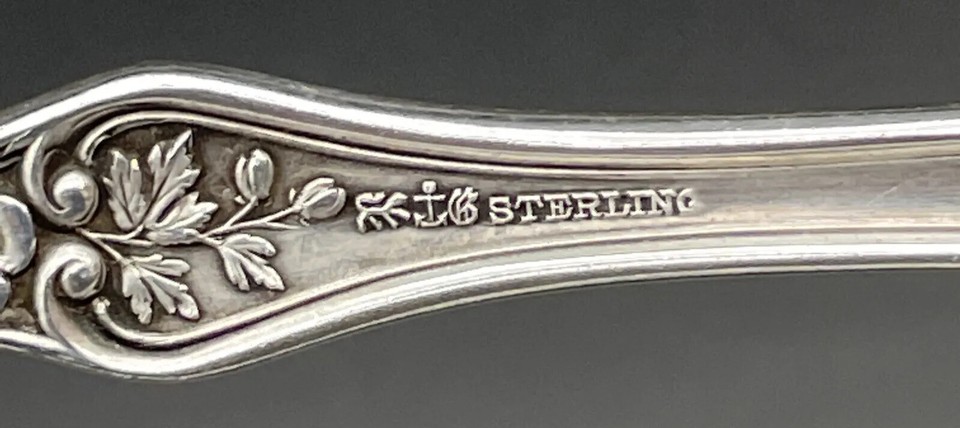 Gorham Buttercup Sterling Silver Pierced Pea Serving Spoon 8.5” | eBay