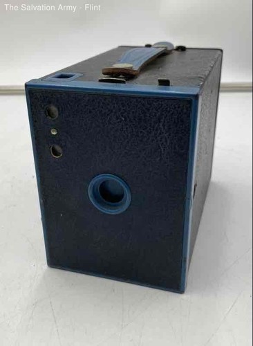 Vintage Brownie No.120 Black Blue Box Camera With Leather Shutter | eBay