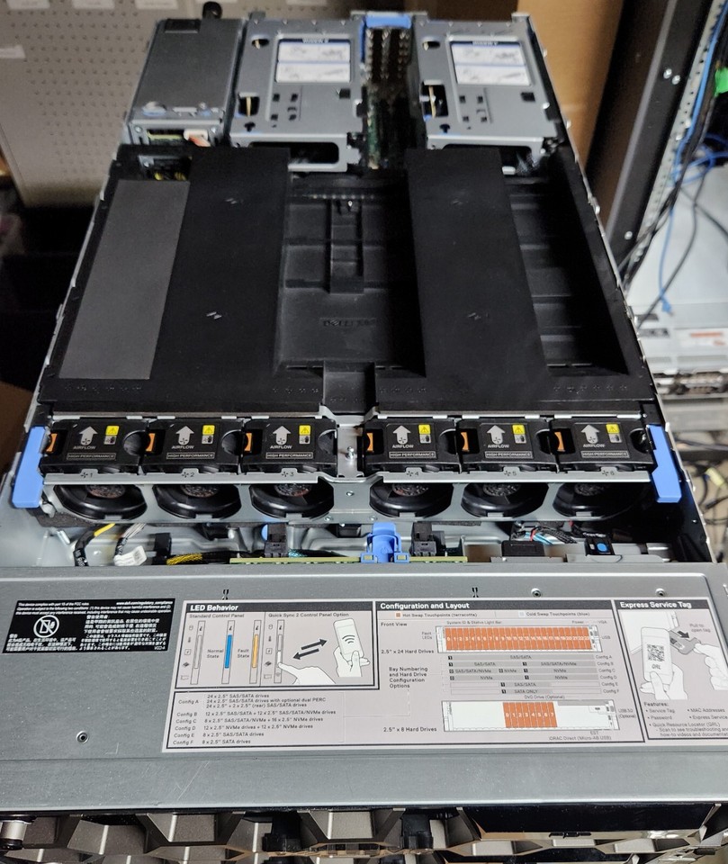 Dell PowerEdge R840 8x2.5Bay Server 4xPlatinum 8170 2.10GHz 1.5TB RAM ...
