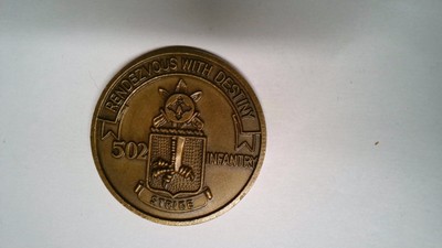 CHALLENGE COIN OLDER ORIGINAL 1ST BN 502ND INFANTRY STRIKE VIETNAM WW2 ...