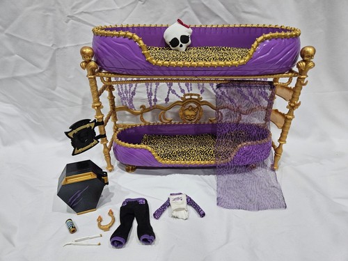 Monster High Dead Tired Clawdeen Wolf Room to Howl Bunk Bed Playset | eBay