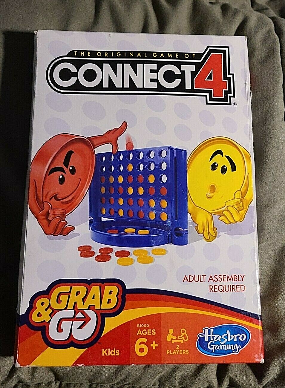 Connect Four GRAB & GO Game of Connect Four by Hasbro Gaming Family fun ...