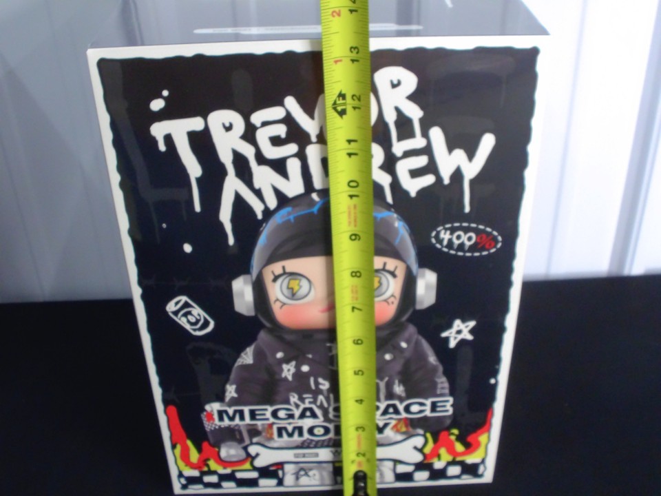 Pop Mart Mega Space Molly 400% Trevor Andrew Figure - NEW SEALED BOX ...