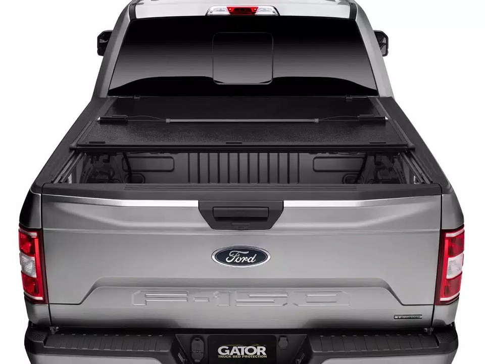 Gator EFX Hard Tri-Fold Tonneau Cover Fits 2024-2025 Ford Ranger 5 Ft ...