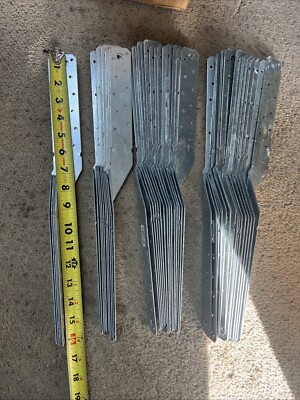 Simpson Strong-Tie MTS 16 in. 16-Gauge Galvanized Medium Twist Strap ...