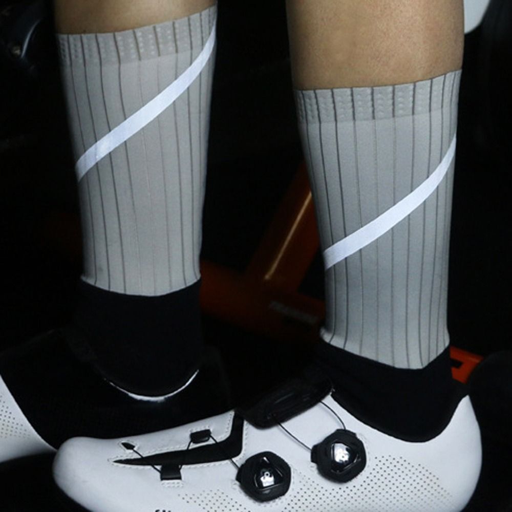 1 Pair Breathable Cycling Socks Reflective Bicycle Sock Mountaineering ...