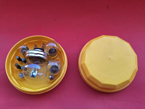 Ampoule Pot Lumières Outil Set Ferrari Maserati Iso Rivolta Griffe ...