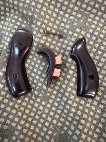 Barami Hip Grip #83-D Smith & Wesson J Frame Round Butt And BK Grip ...