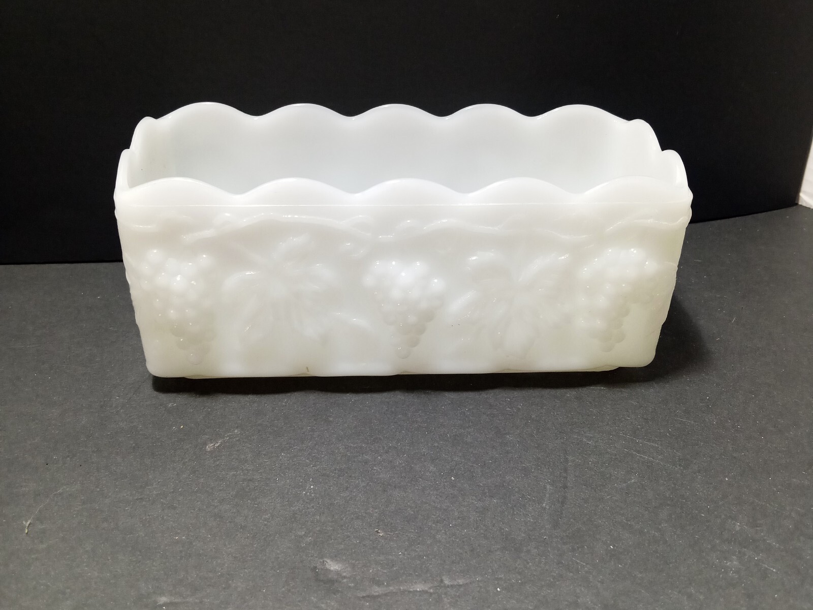 ️ Anchor Hocking Fire King Ware Milk Glass Flower Pot Planter Grapes ...