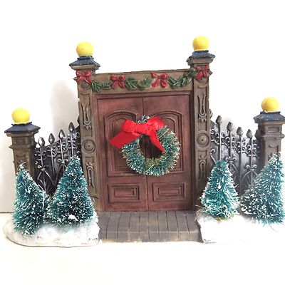 Rite Aid DECORATIVE FRONT GATE & TREES Holiday Village #05331 | eBay
