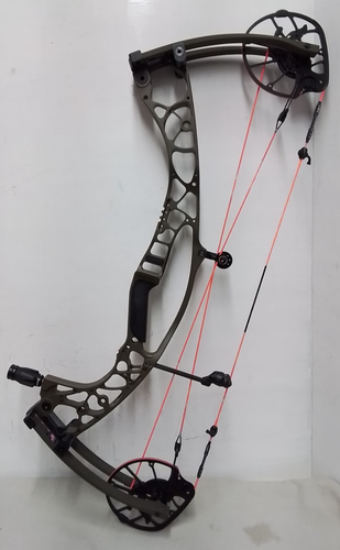 Hoyt Alpha ax-2 29 RH #60-70 Draw 28.25-29.00 | eBay