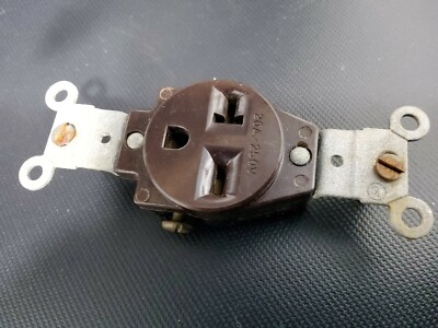 Receptacles & Outlets - Vintage