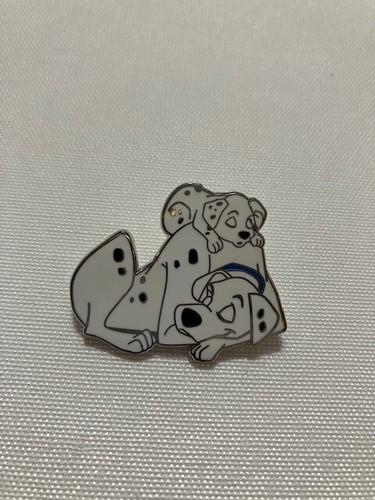Disney Sweet Dreams Mystery Perdita & Pup from 101 Dalmatians Sleeping ...