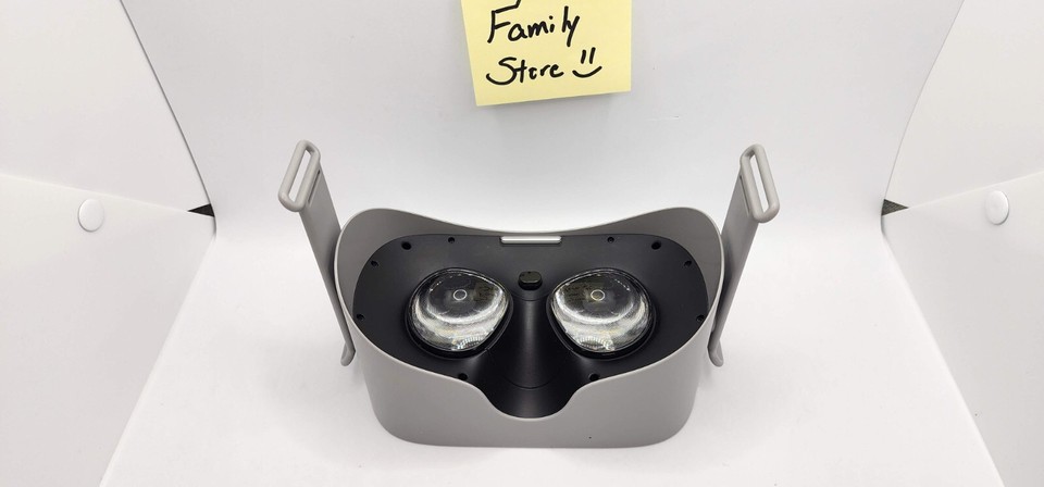 Meta Oculus Go 32GB Standalone VR Headset Only MH-A32 1 Dead Pixels ...