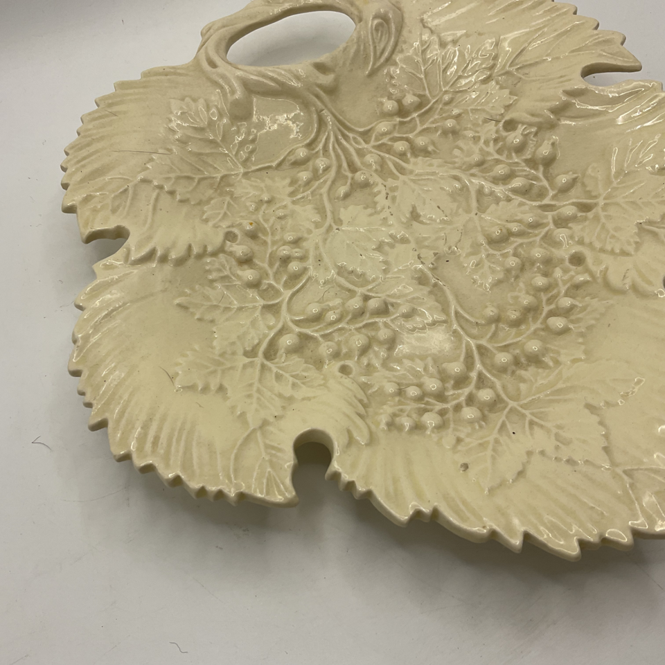 Palin Thorley Williamsburg - Vintage Creamware Grape Leaf Sweetmeat ...