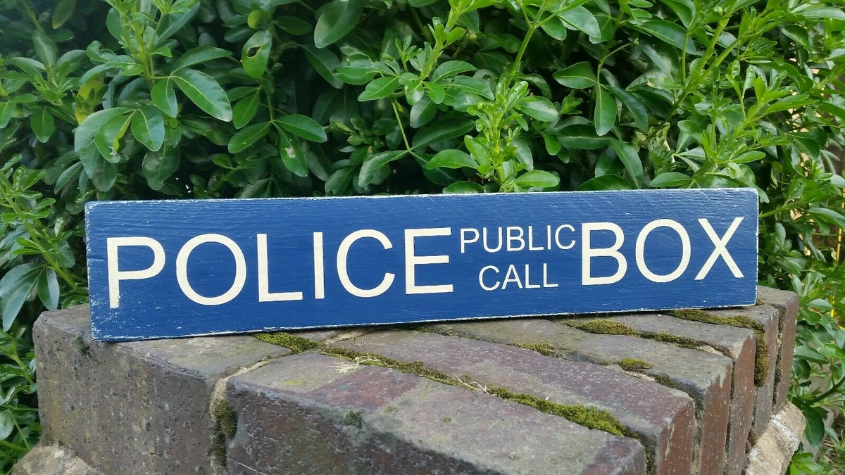 Tardis Police Public Call Box