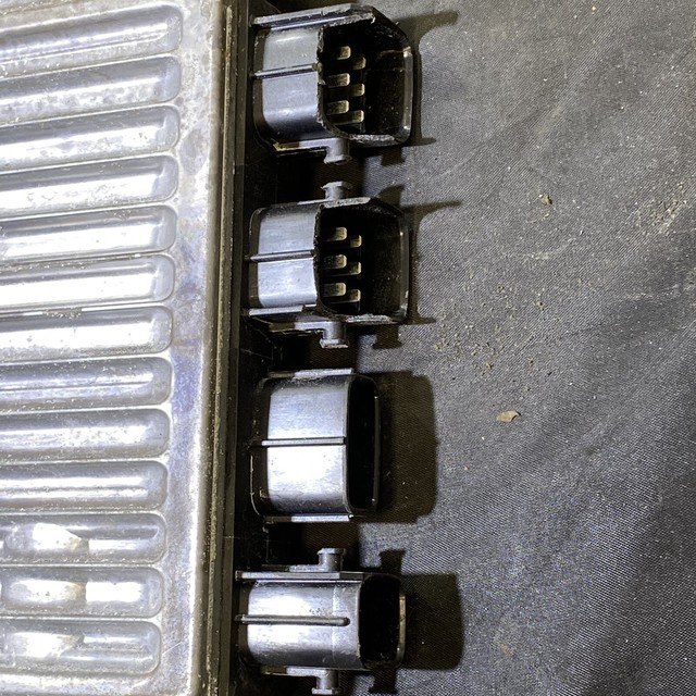 2014 Toyota GT 86 2.0 Fuel Injector Control Module Unit 22635JB000 ...