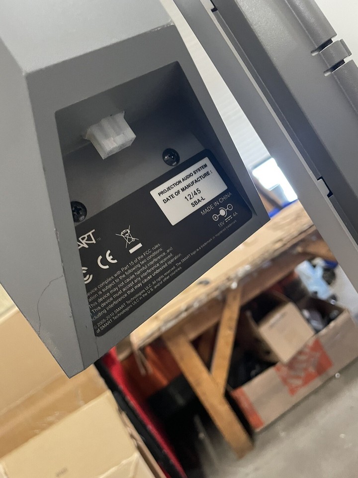 SMARTBOARD 800 DViT - 77in Interactive Whiteboard FSUX Mobile Stand SBA ...