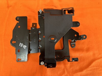 2018-2023 Ford Mustang GT Engine Control Module ECM Mount Bracket | eBay