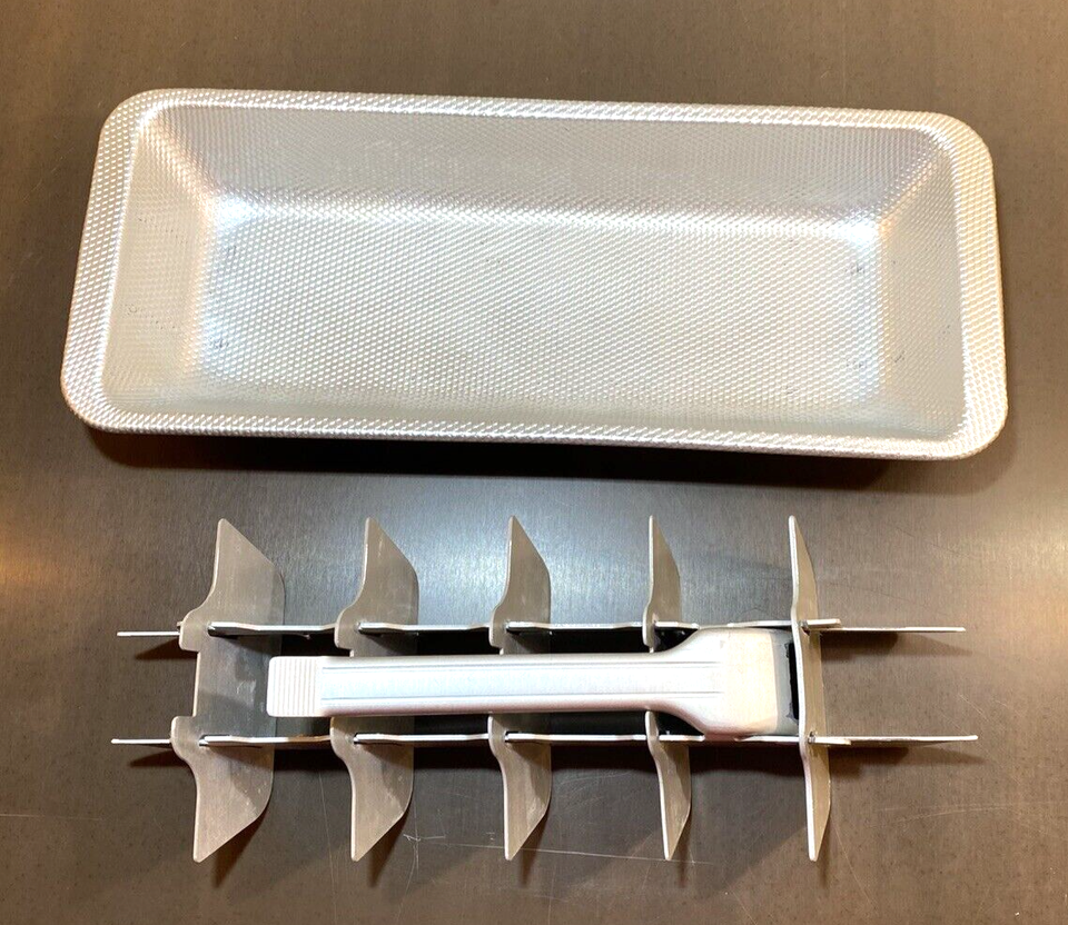 Vintage Aluminum Ice Cube Tray, 18 Cubes, Pull Lever Handle, MCM, 11 In ...