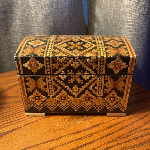 Vintage Handmade 1990s Fabric Lined Straw Inlay Chest Quaint Trinket ...