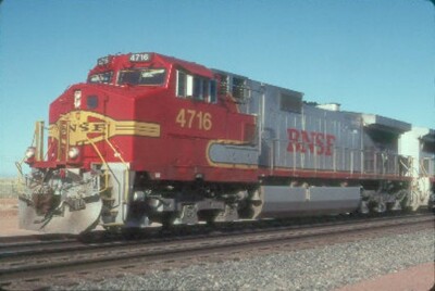 BNSF 4716 C44-9W (ATSF) --- Original Slide T2-15 | eBay