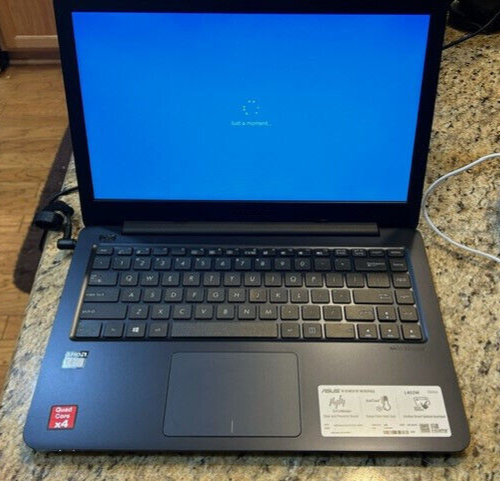 ASUS Sonicmaster L402W Laptop Computer & Charger 4GB Ram Windows 10 S ...