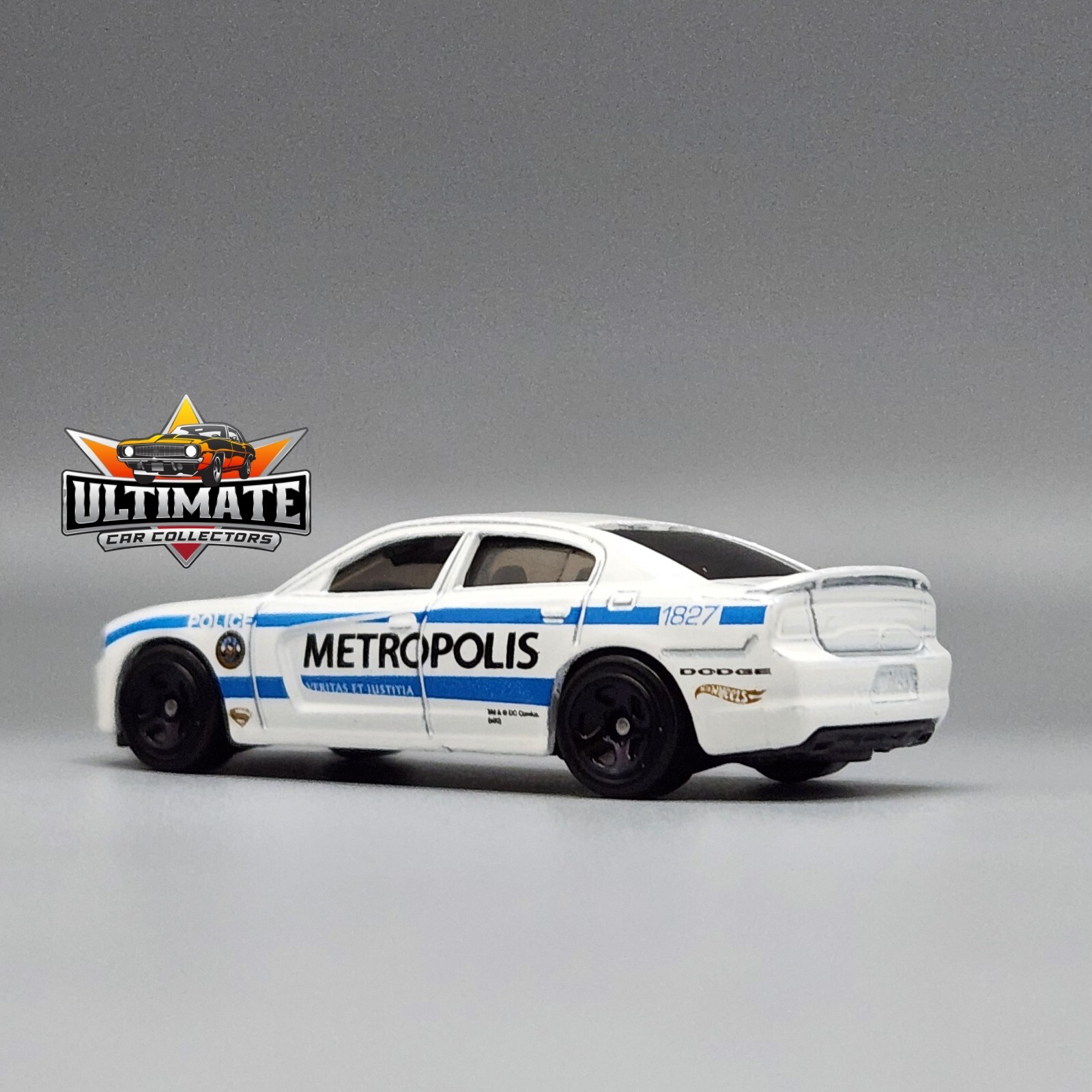 2011 Dodge Charger RT Metropolis Collectible 1/64 Scale Diecast ...