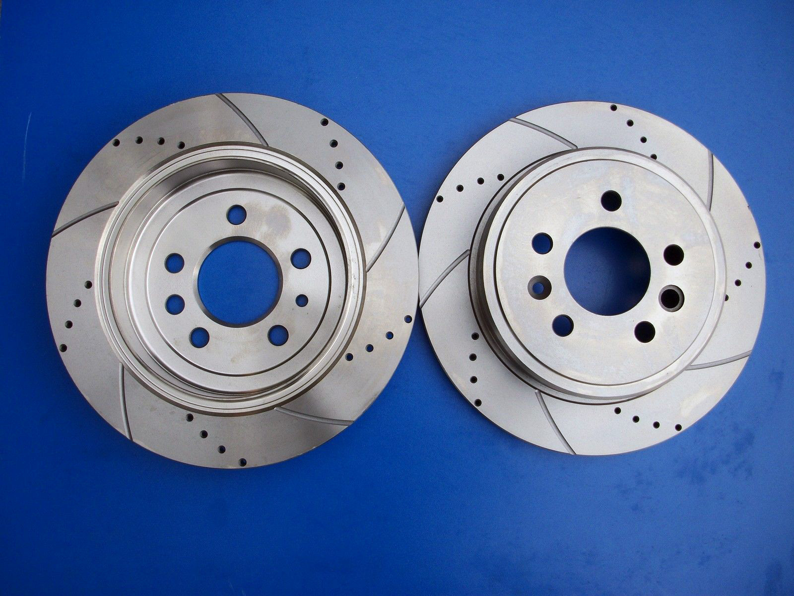 Ford Falcon BA BF Full Set Disc Rotors Drilled and Slotted Front and ...