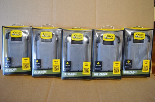 Lot of 30 New OtterBox Defender Series Motorola Droid Mini Gray/White ...
