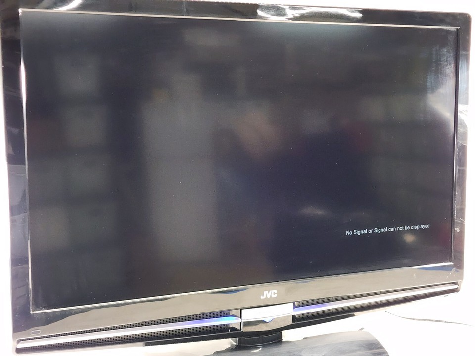 Used JVC 42” Class Full HD 1080p LCD TV LT-42PM51 120Hz Clear Motion ...