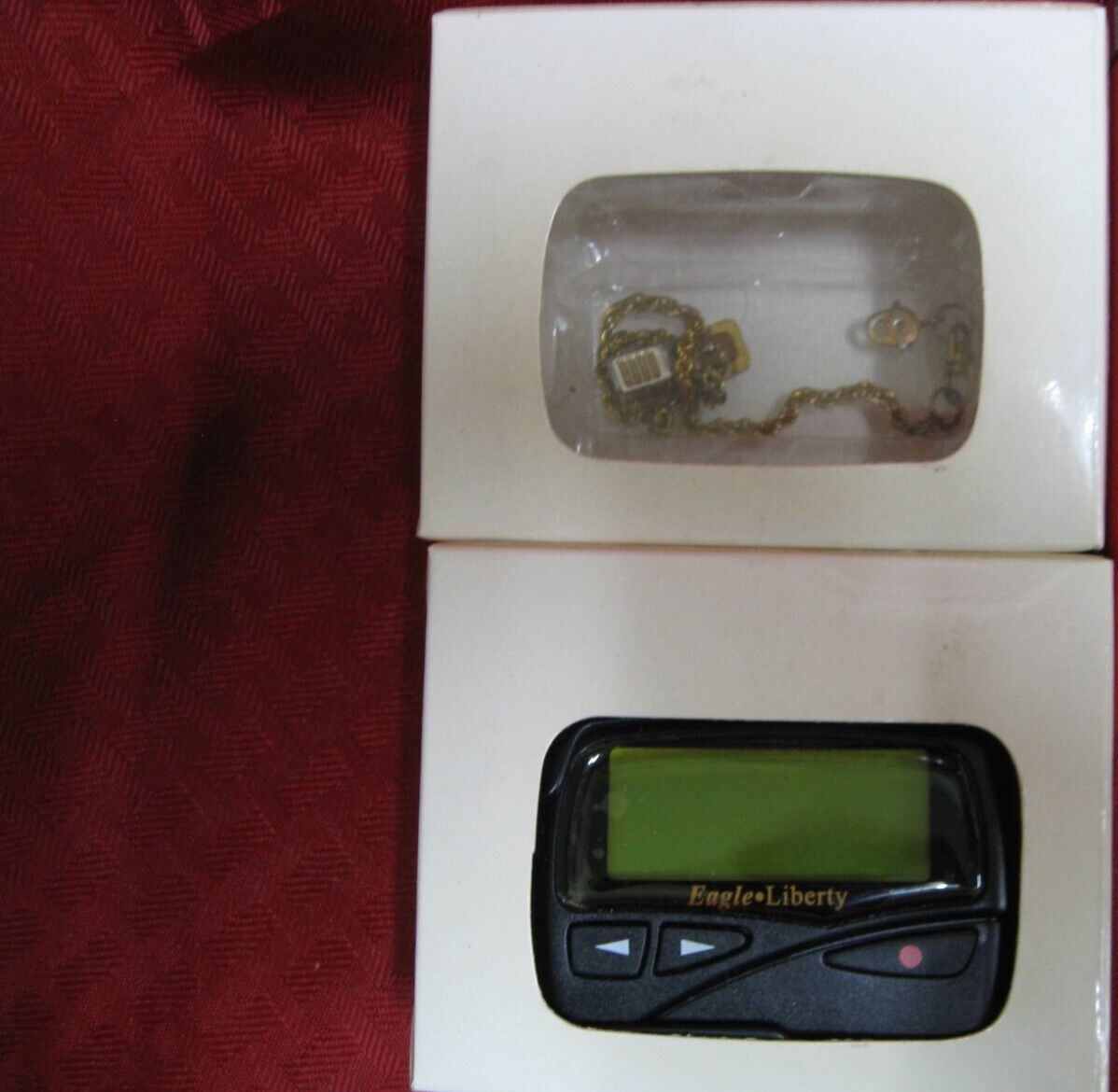 Lot 20 VINTAGE PAGERS Motorola/First Page/ + Eagle Liberty in box all ...