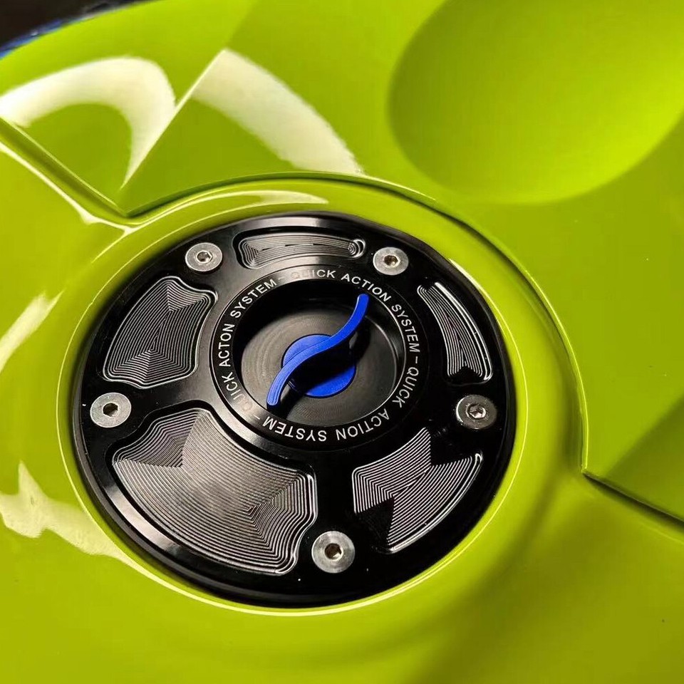 Keyless Fuel Gas Tank Cap Cover For Yamaha MT07 MT09 MT03 R1 R3 R6 R25 ...