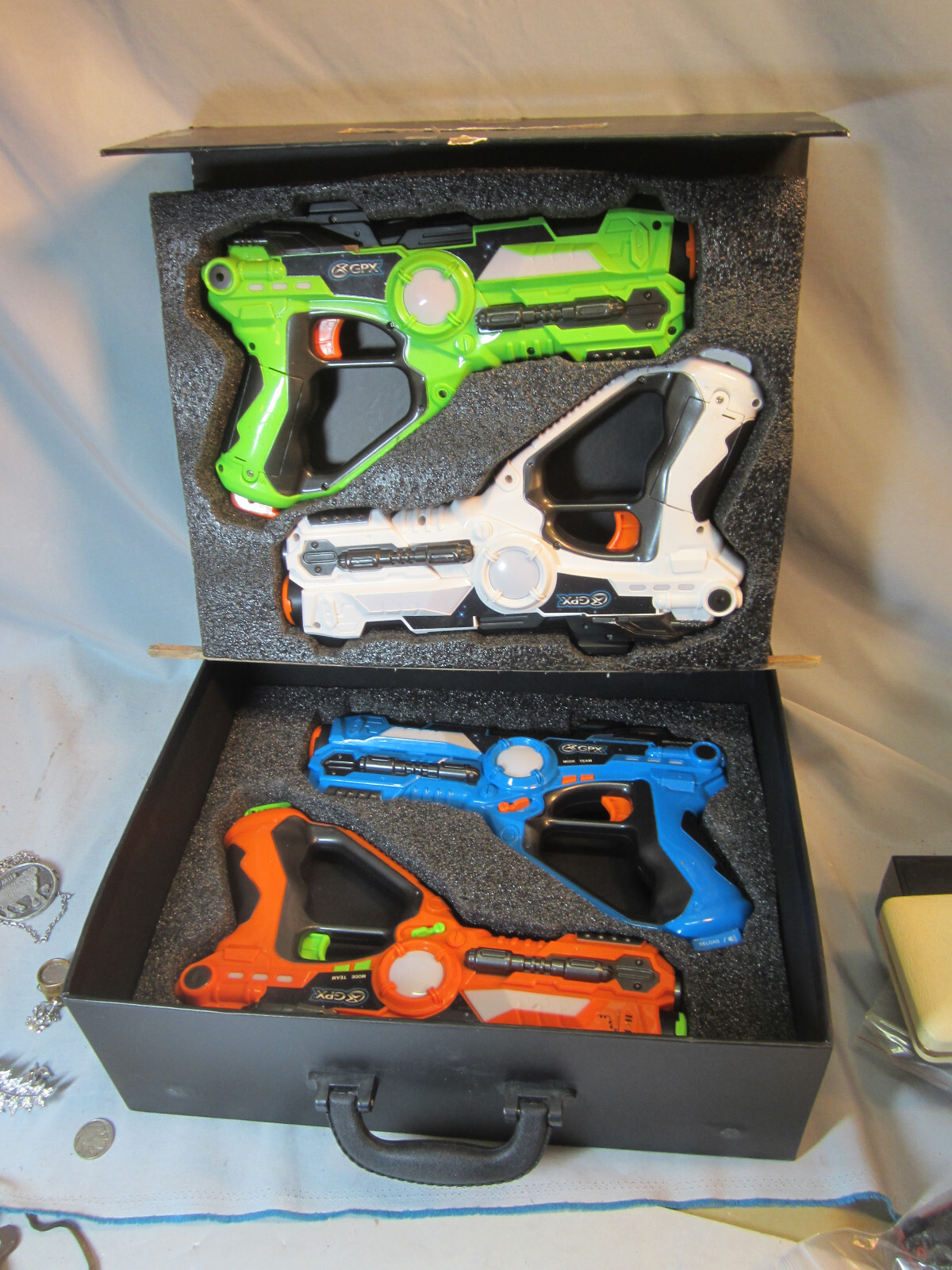 GPX Laser Tag Gun Set of 4 Guns Only w/Case Light Noise Sound Vibrate ...