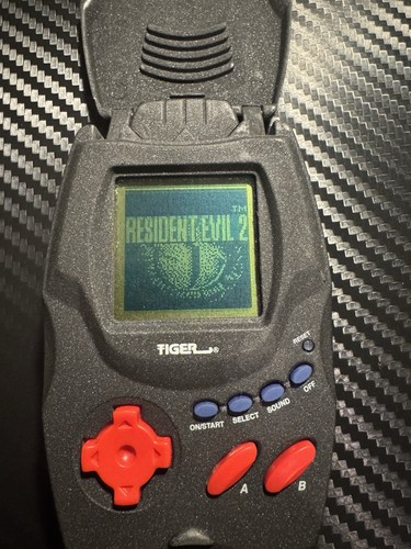 Resident Evil 2 - Tiger Electronics - Tiger 99x (RARE) | eBay