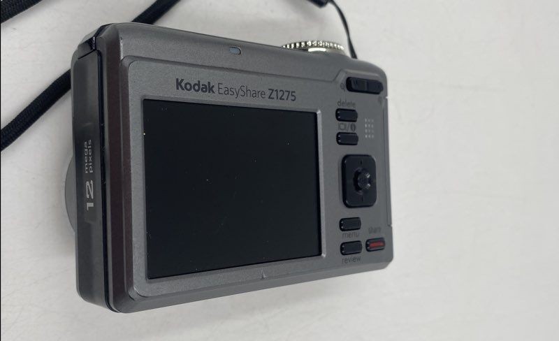 Kodak EasyShare Z1275 12MP 5x Optical Zoom Point & Shoot Digital Camera ...