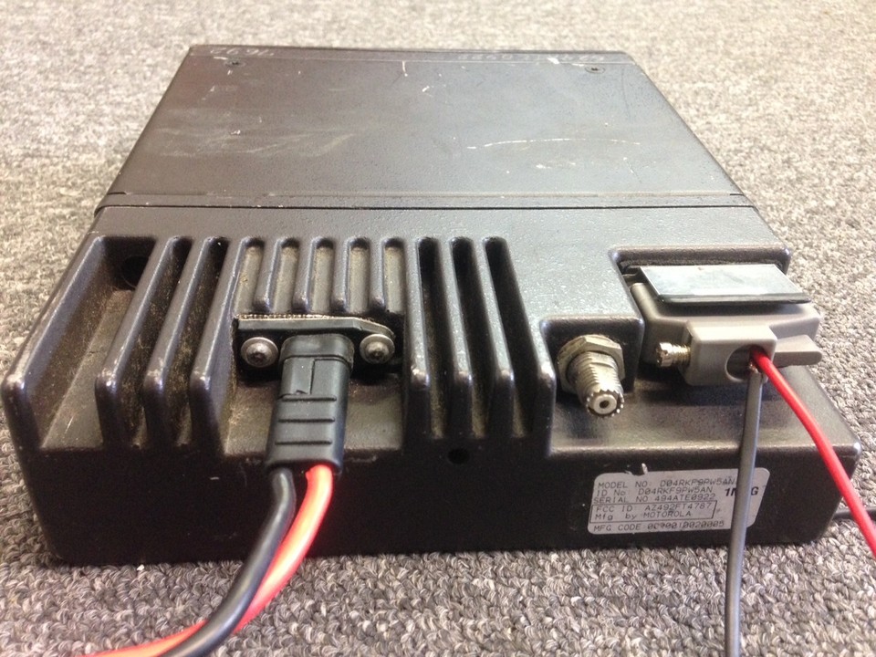 Motorola Astro Spectra UHF P25 Digital Wide/Narrow Trunking Radio 438 ...