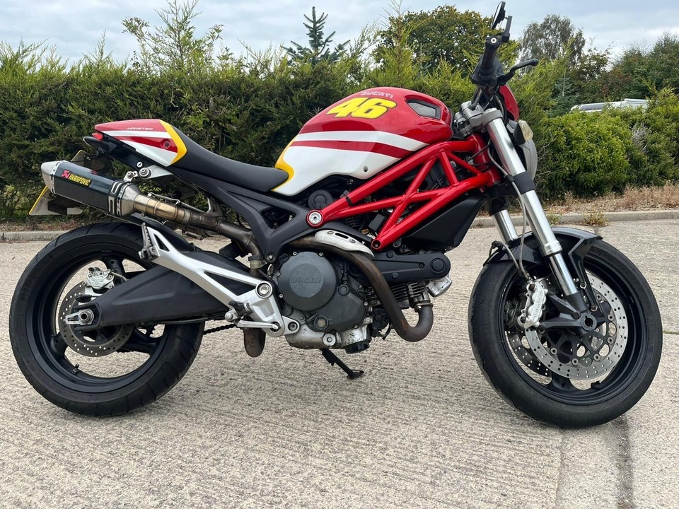 2008 08 DUCATI MONSTER 696 PLUS M696 RED NAKED M 696 RETRO CAFE STYLE ...