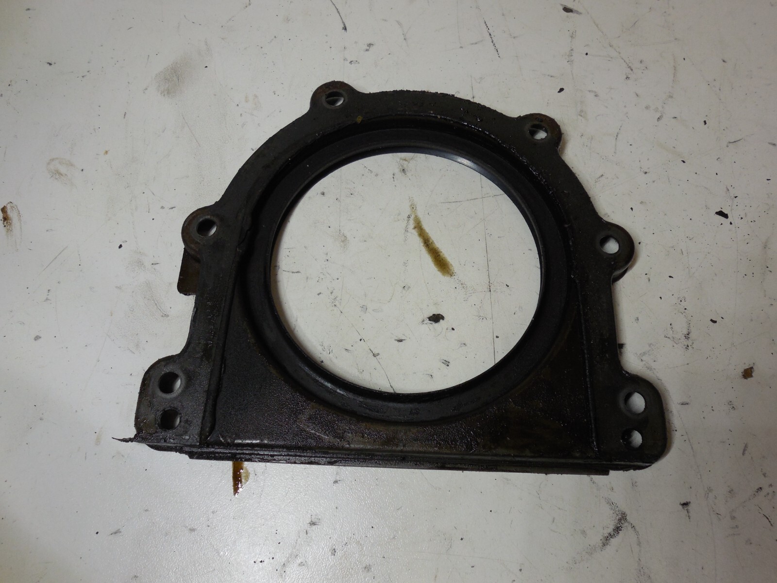 Crankshaft Shaft Seal Cover MERCEDES Sprinter 906 A207 A209 C204 ...