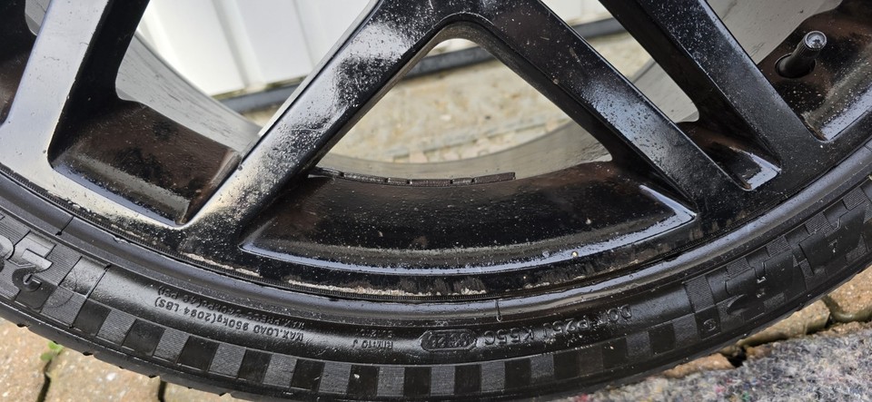 RANGE ROVER STYLE 5008 ALLOY WHEELS GLOSS BLACK LR060549 AND TYRES 22 ...