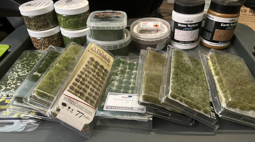 Huge Miniatures Vallejo Army Painter Gamers Grass AK Interactive Basing ...