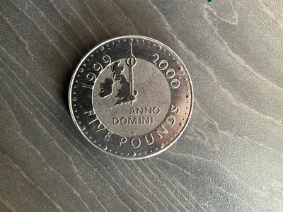 Millenium £5 Five Pound Coin 1999 2000 Anno Domini Elizabeth II UK ...