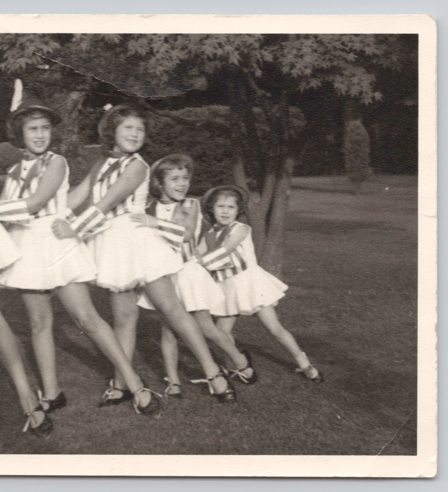 Photo Adorable Little Girl Tap Dancers Girls Team Pose in Single File ...