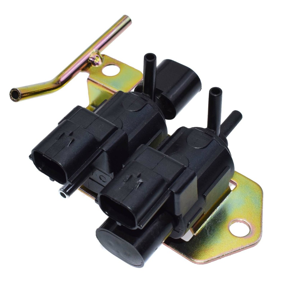 Freewheel Clutch Control Solenoid Valve MR534632 For Mitsubishi Pajero ...